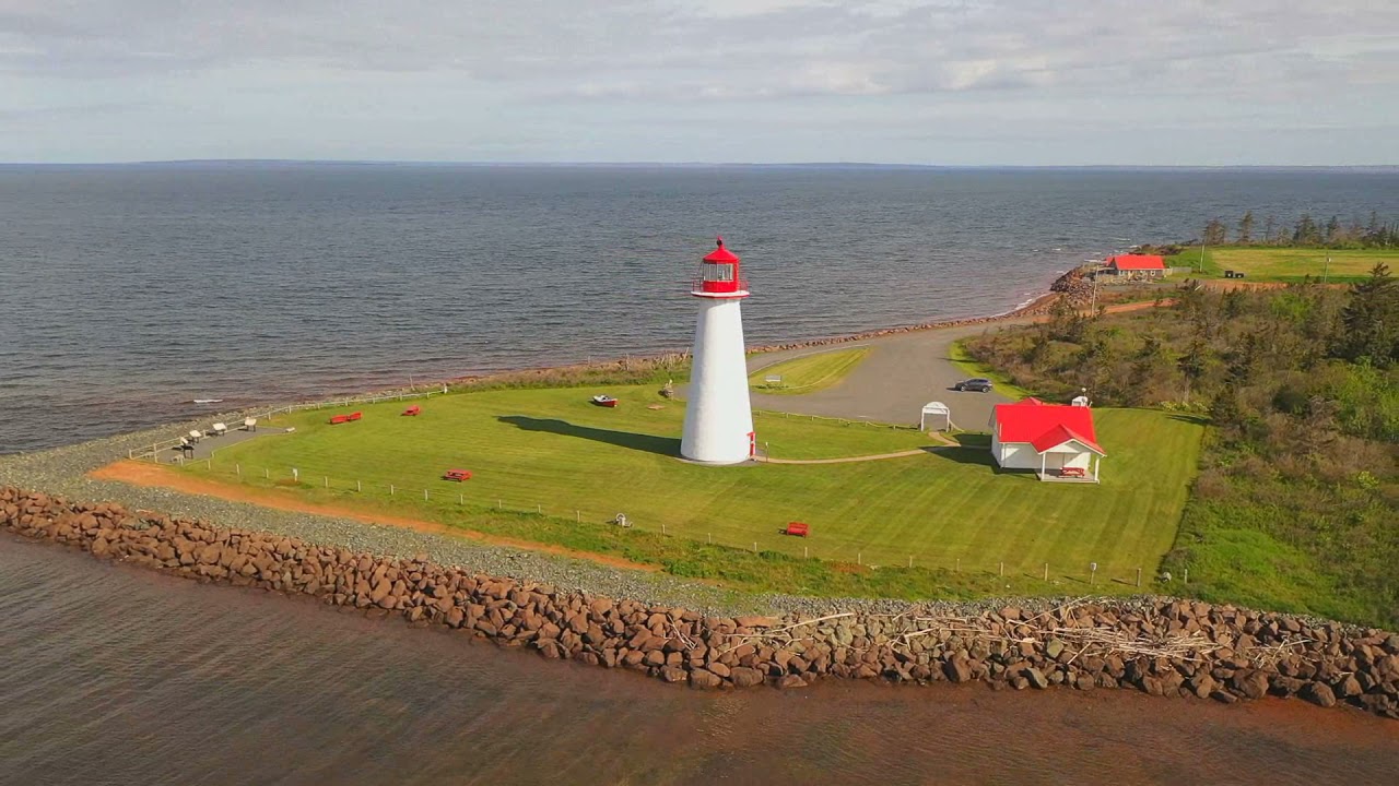 Incredibly beautiful aerial video of Prince Edward Island - YouTube