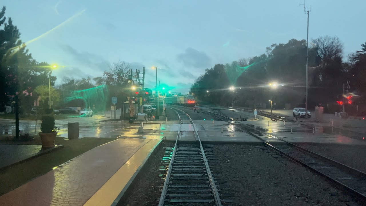 Metra MD-N Cab Car Ride on Train #2112 From Fox Lake to Chicago! - YouTube