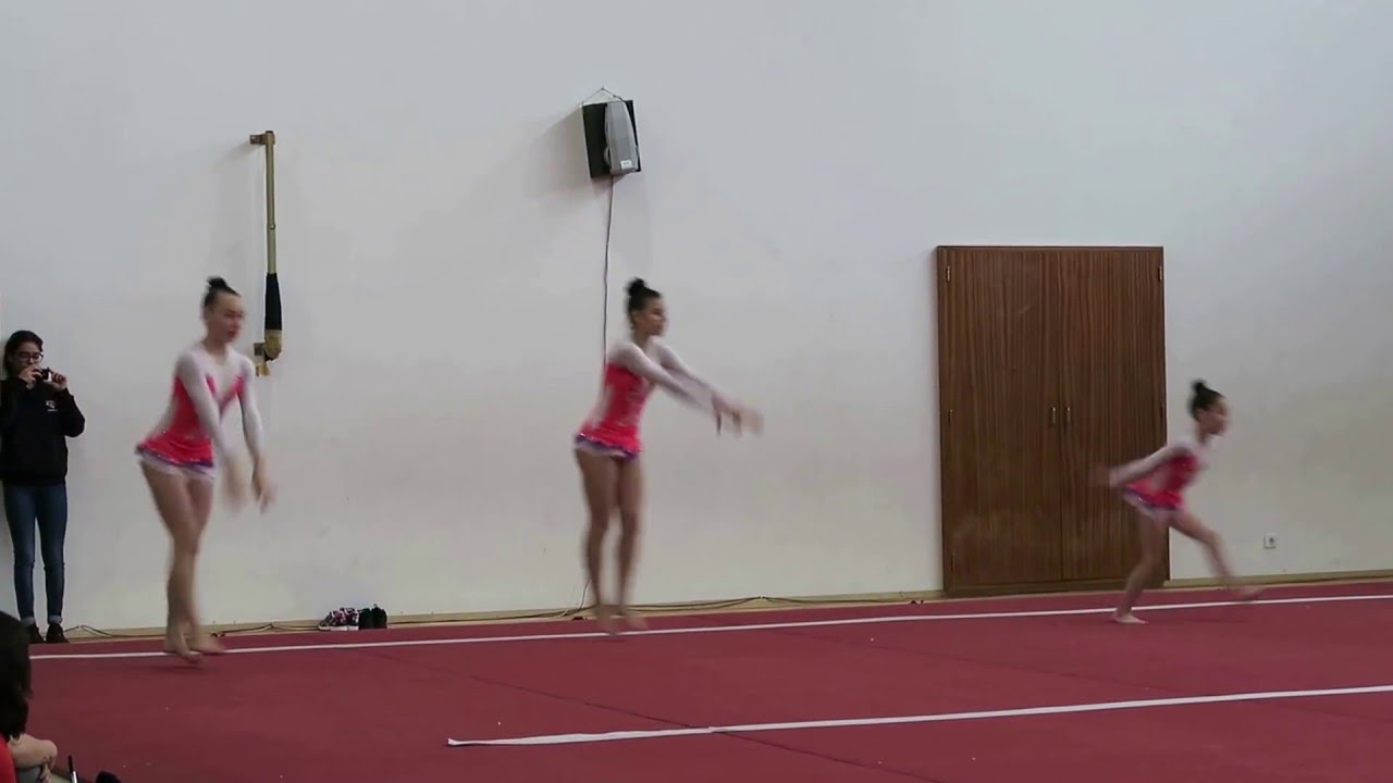 Apresentação Ginastica Acrobatica 2016 LDC 3 - YouTube