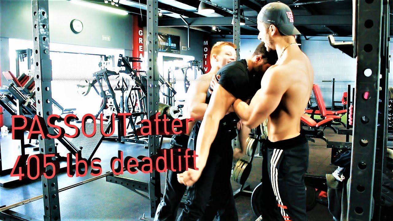Early Birdz - Leg Day/Passing Out During Deadlift! - YouTube