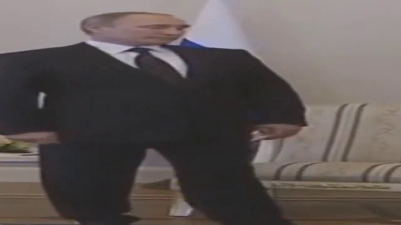 Wide Vladimir Putin stands - YouTube