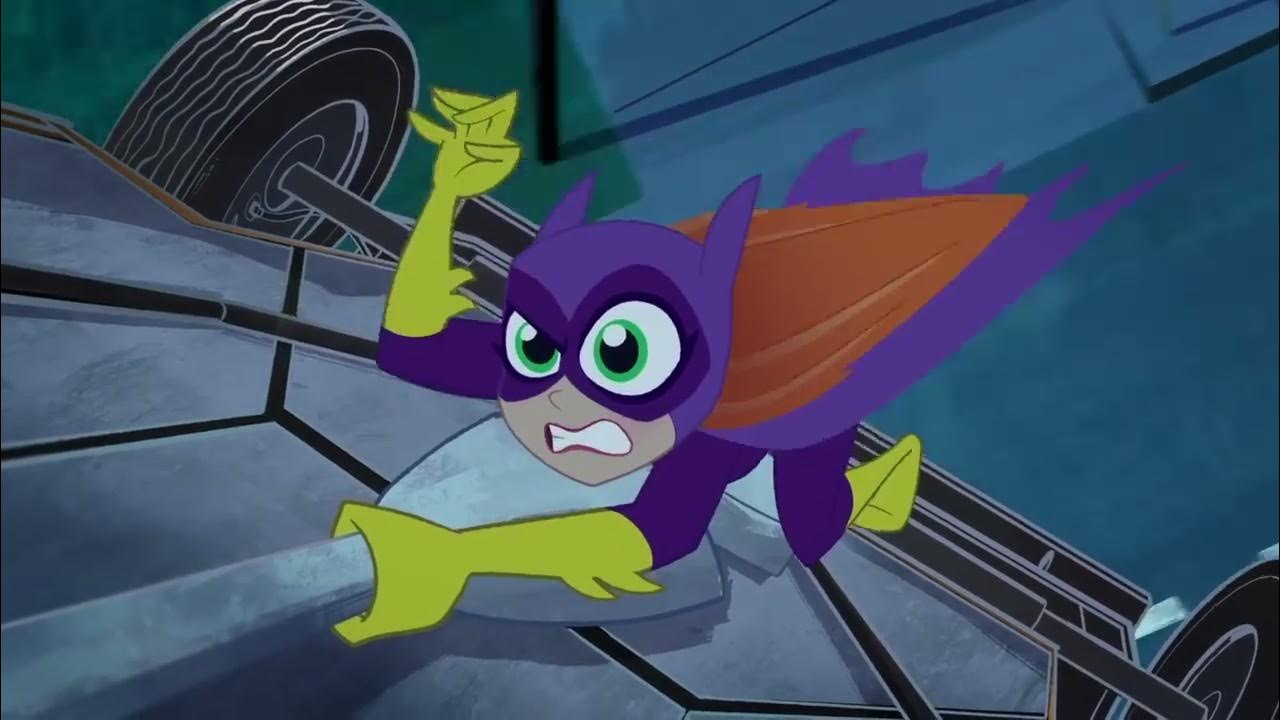 #SuperSleeper DC Super Hero Girls Super Shorts 720p - YouTube