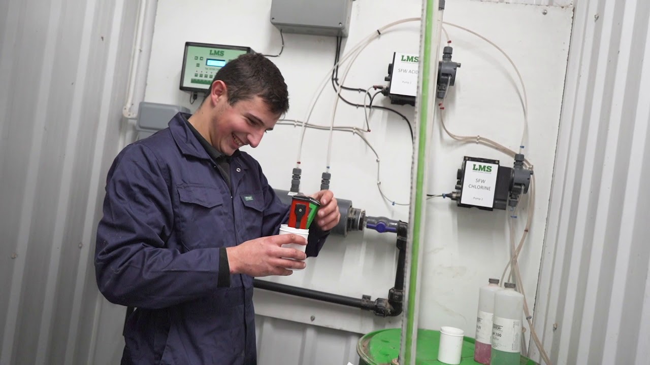 Aaron’s agriculture apprenticeship at Reaseheath - YouTube