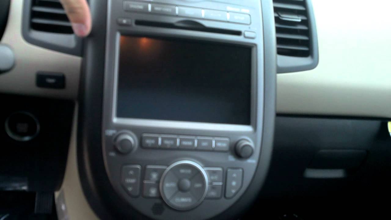 2012 Kia Soul Exclaim w/Premium Package - YouTube