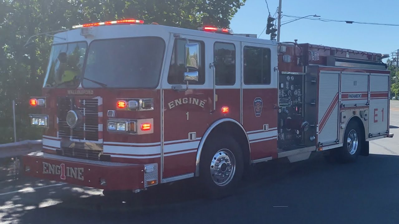 Wallingford CT Fire Department Engine 1 Responding - YouTube