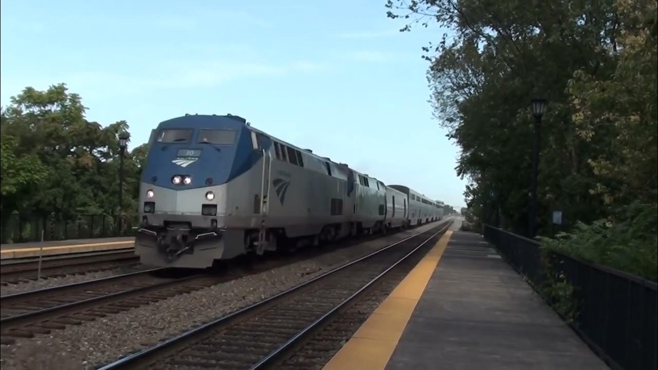 AMTK 30 Leads Amtrak 5 California Zephyr West through Hinsdale, IL (Highlands Station) 09/15 ...