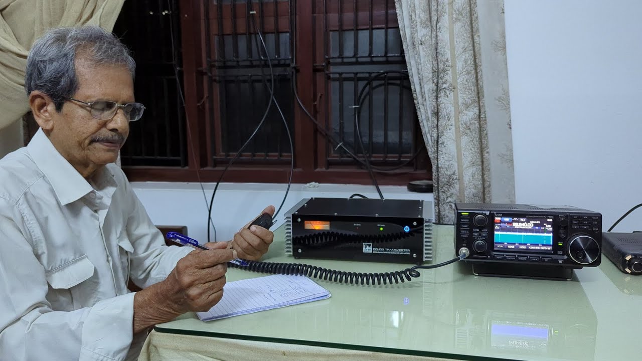 QO-100 ground station installation @ VU3OUU # DXTO Transveter - YouTube