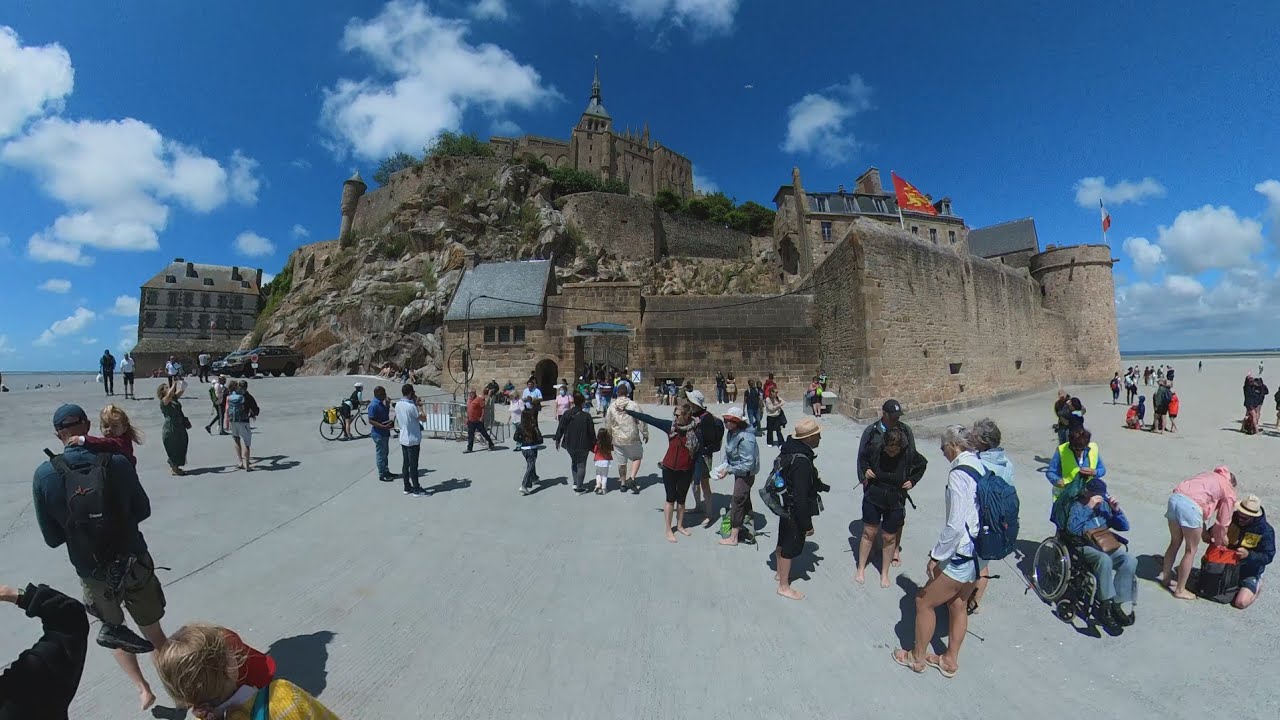 Visite complète du Mont Saint-Michel 4k vr 360 - YouTube