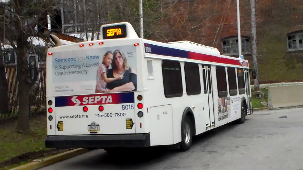 SEPTA BUS: NEW FLYER D40LF 8018 REV UP - YouTube
