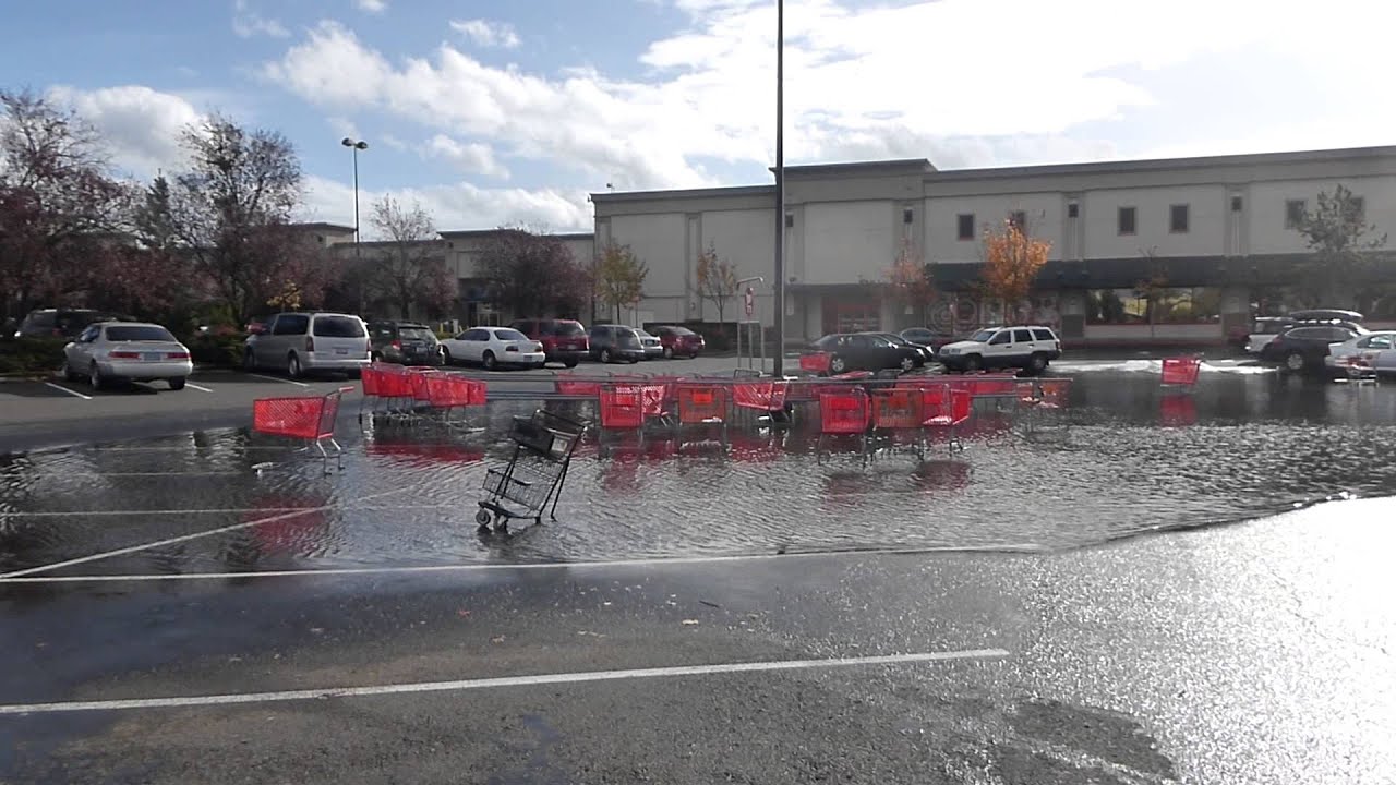 Lake Target Mall 205 PDX - YouTube