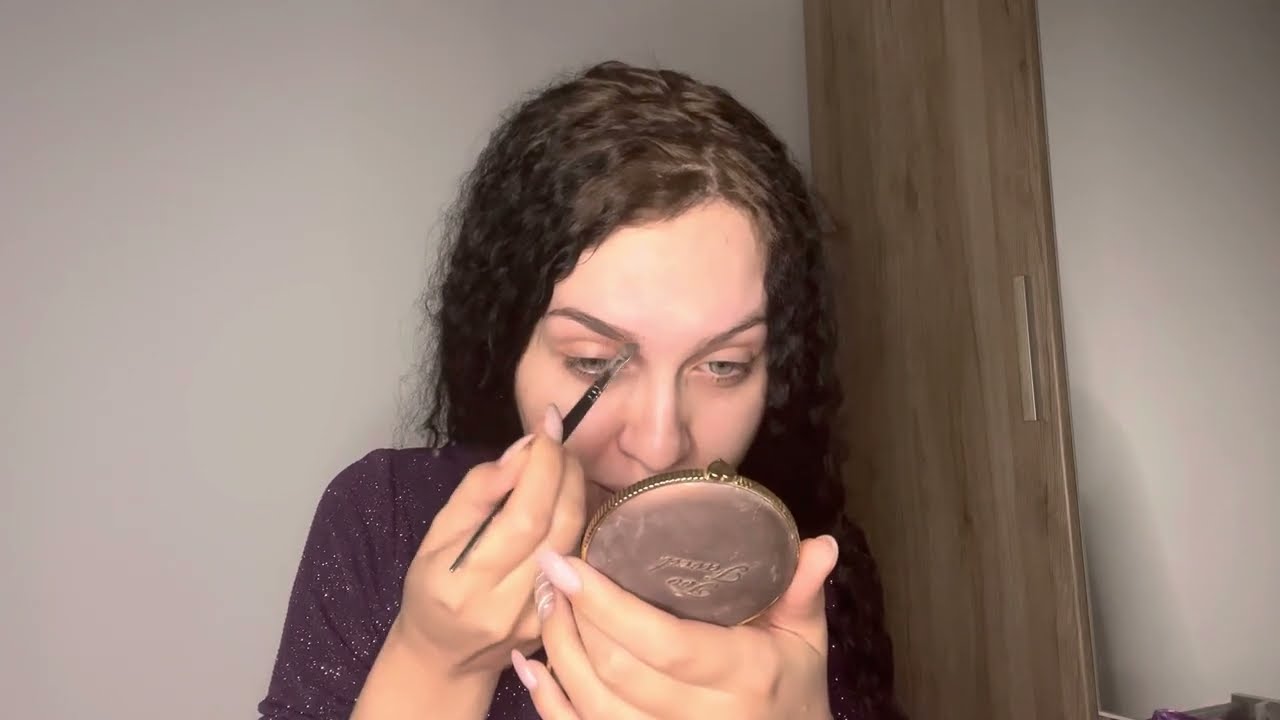 Mi-am făcut parul permanent | Tutorial de make-up partea 1 - YouTube