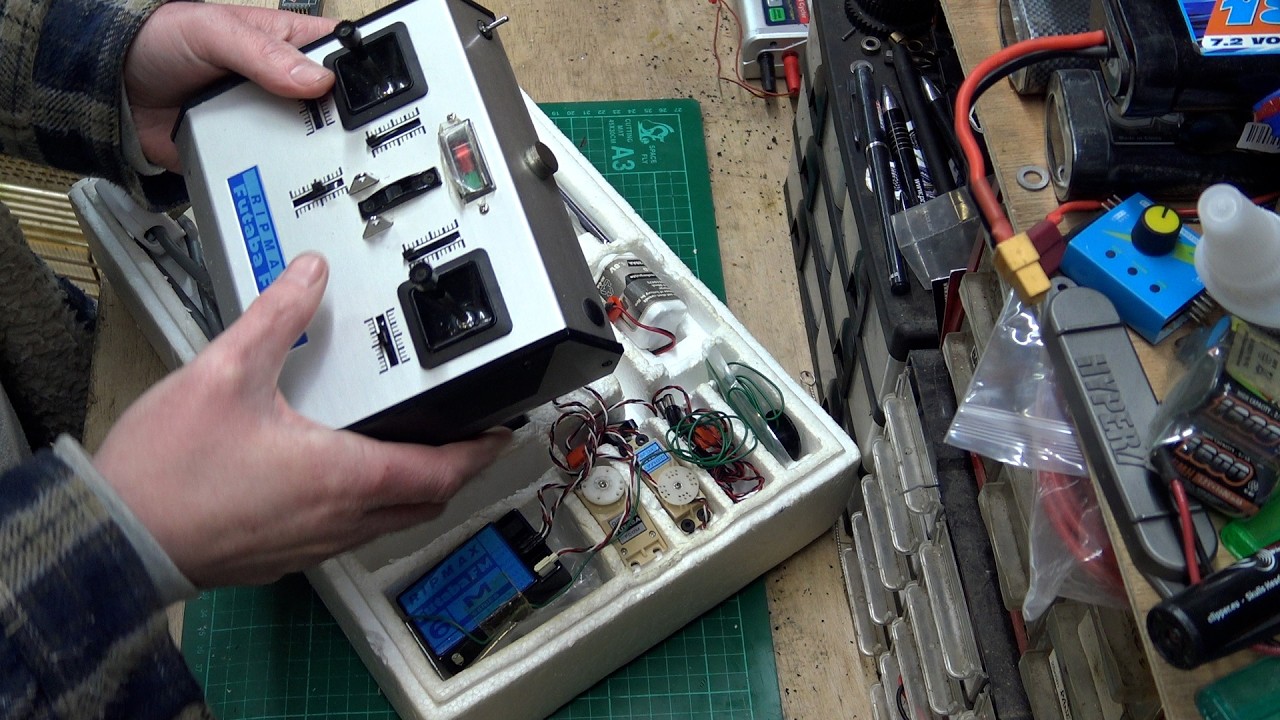 RIPMAX FUTABA M Series Radio Gear - YouTube