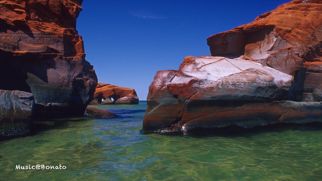 Arnor Dan - Stone By Stone - YouTube