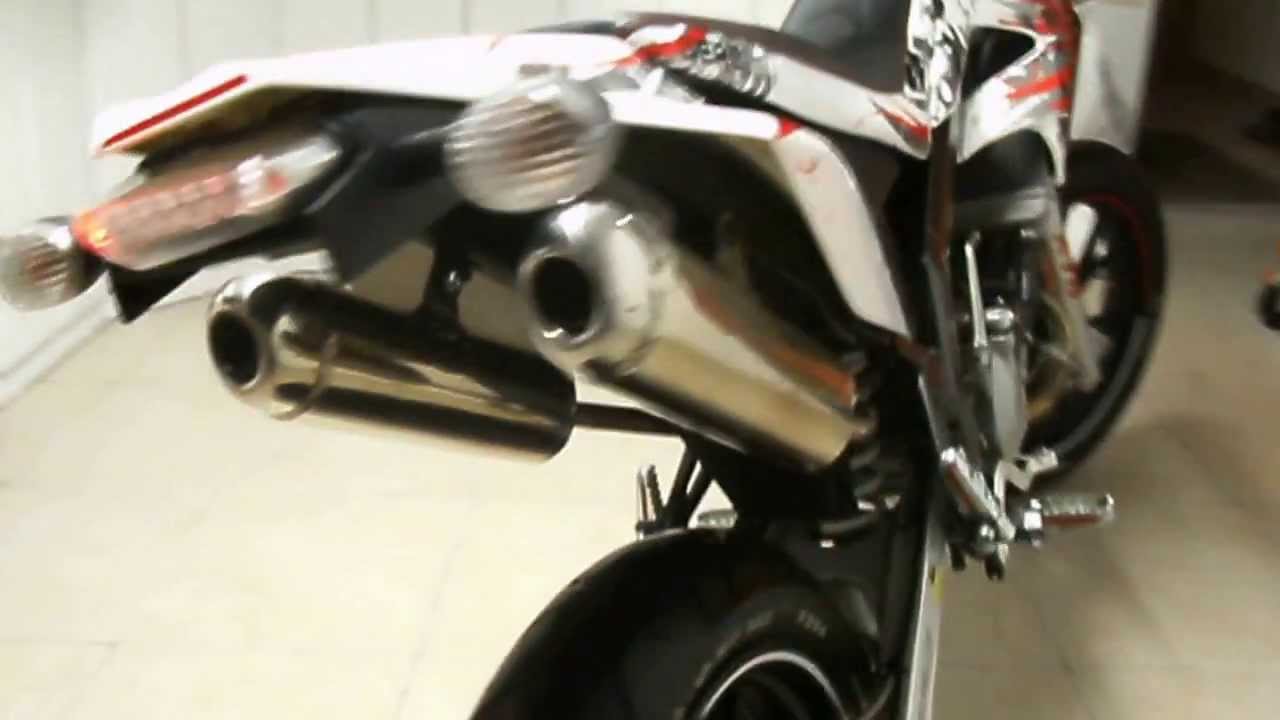 Derbi DRD Racing 2012 twin Exhaust - YouTube