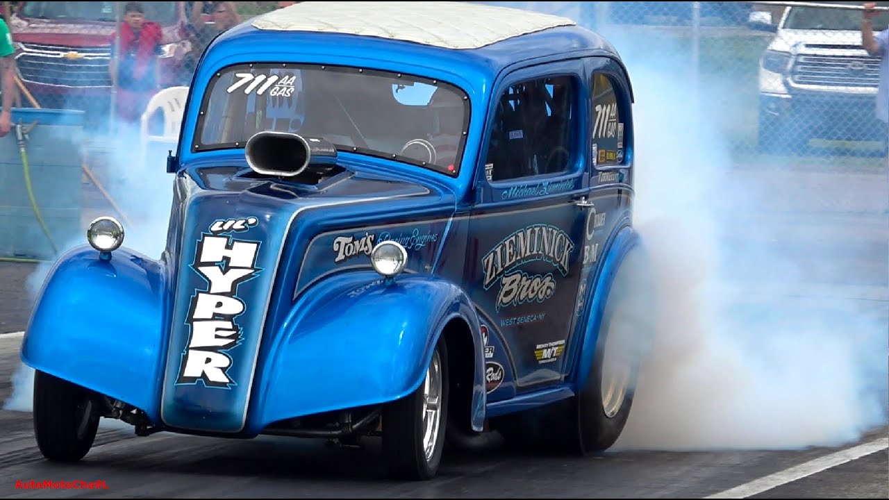 Fueling the Fun Scott Rods Nostalgia Gassers Racing Action - YouTube