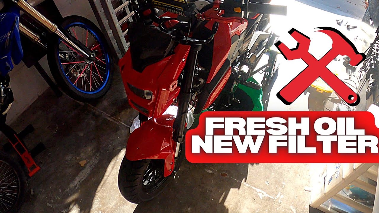 GROM CLONE STUNT BUILD EPISODE 5 | OIL CHANGE | Mr2Moto - YouTube