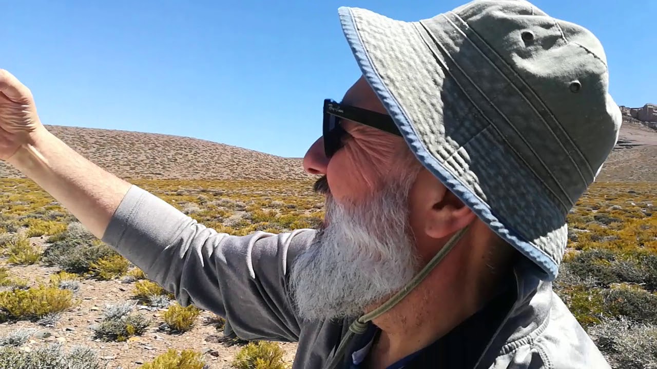 Regresando a Barreal, dejando atrás el cerro Los Morrillos - YouTube