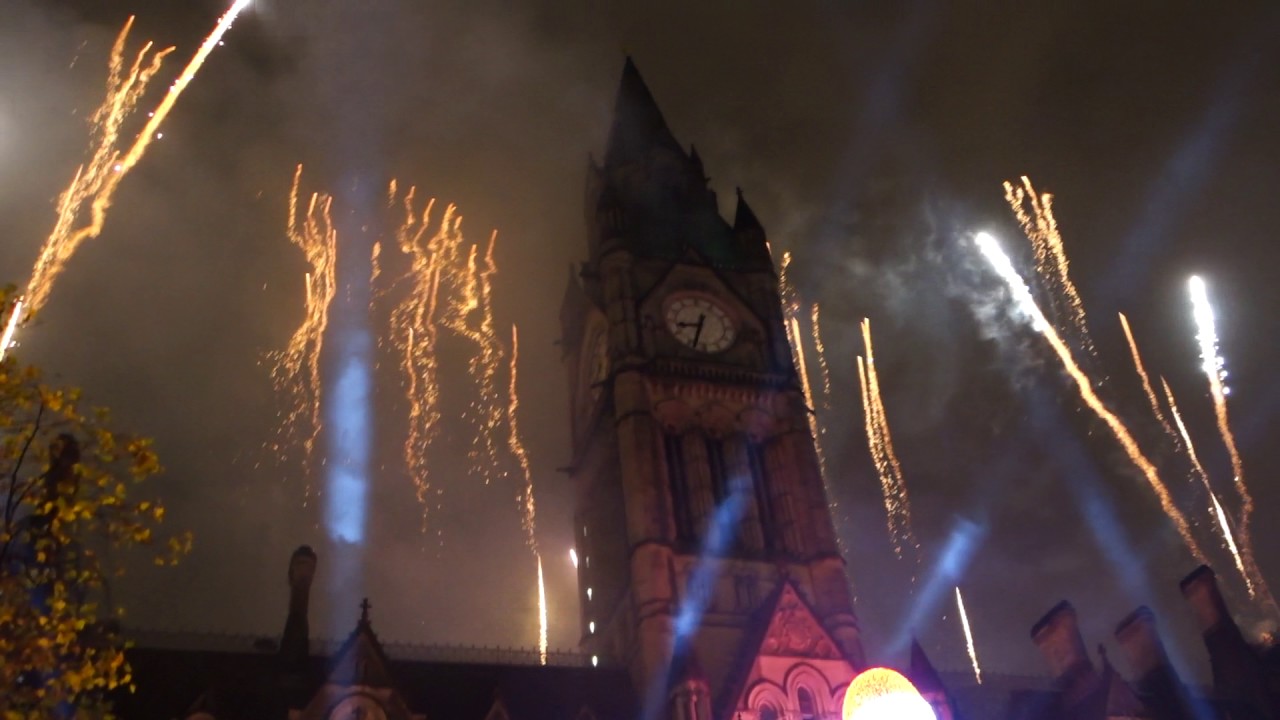 Manchester Lights Switch On 2016 - YouTube
