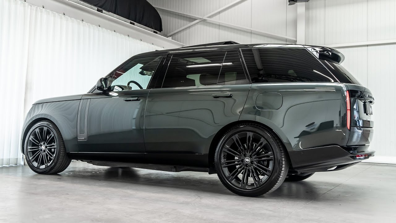 Tour of a 2024 Land Rover Range Rover P460e Hybrid Autobiography LWB ...