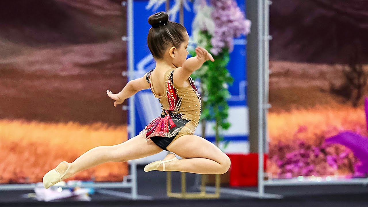 Соревнования по художественной гимнастике Гимнастка Куш Эмилия 2018 г р