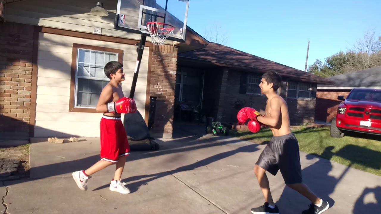 Boxing brother part 1 - YouTube