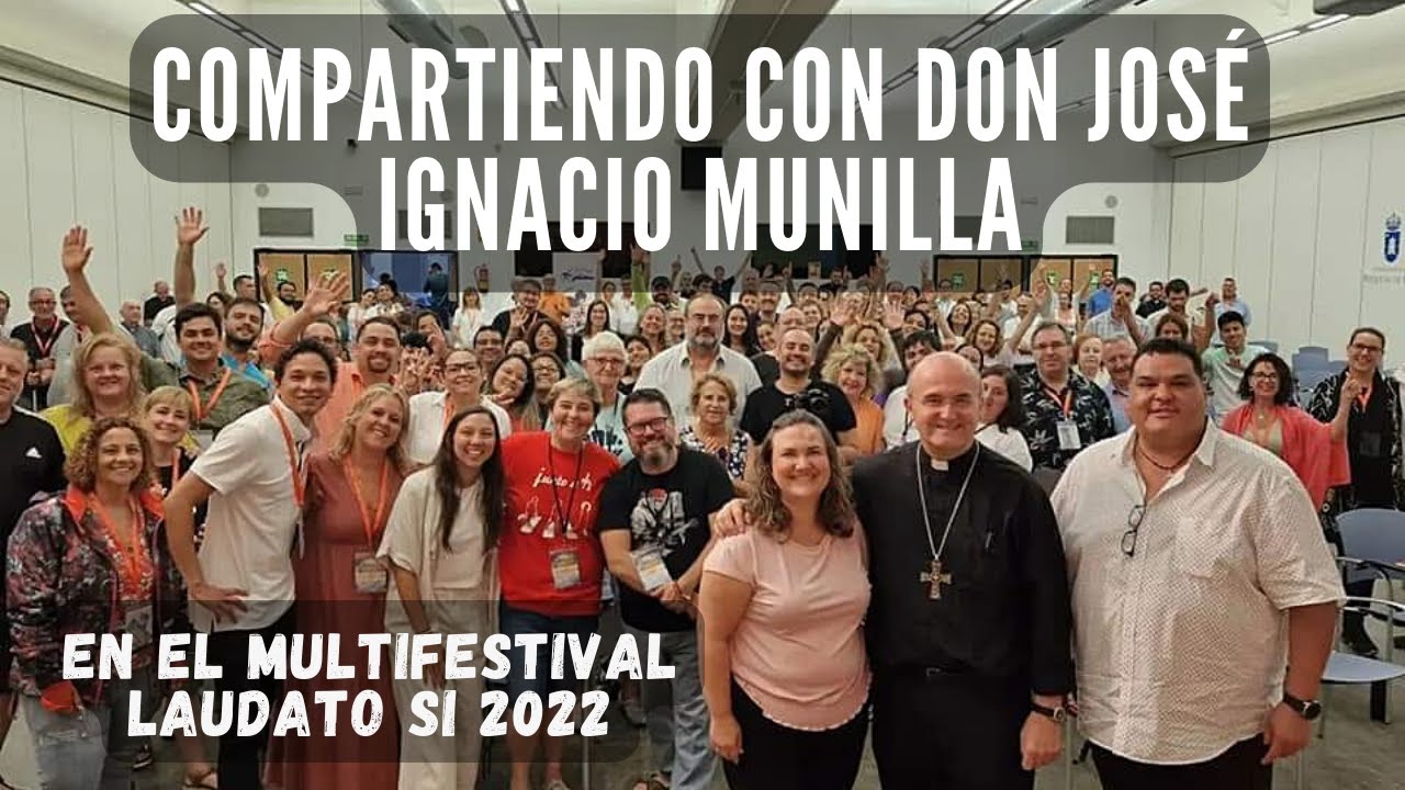 Compartiendo con Don José Ignacio Munilla en un Living Room en el Multifestival Laudato Si 2022 ...