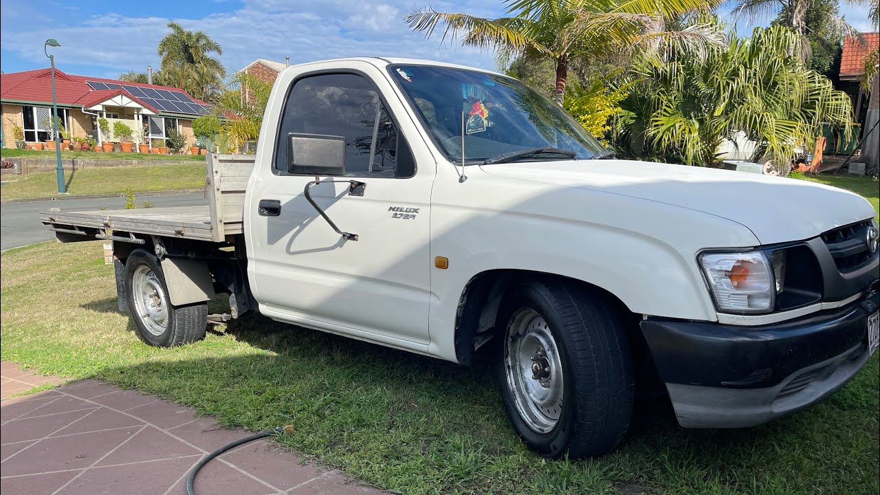 My 3rz Turbo Hilux (sleeper) - YouTube