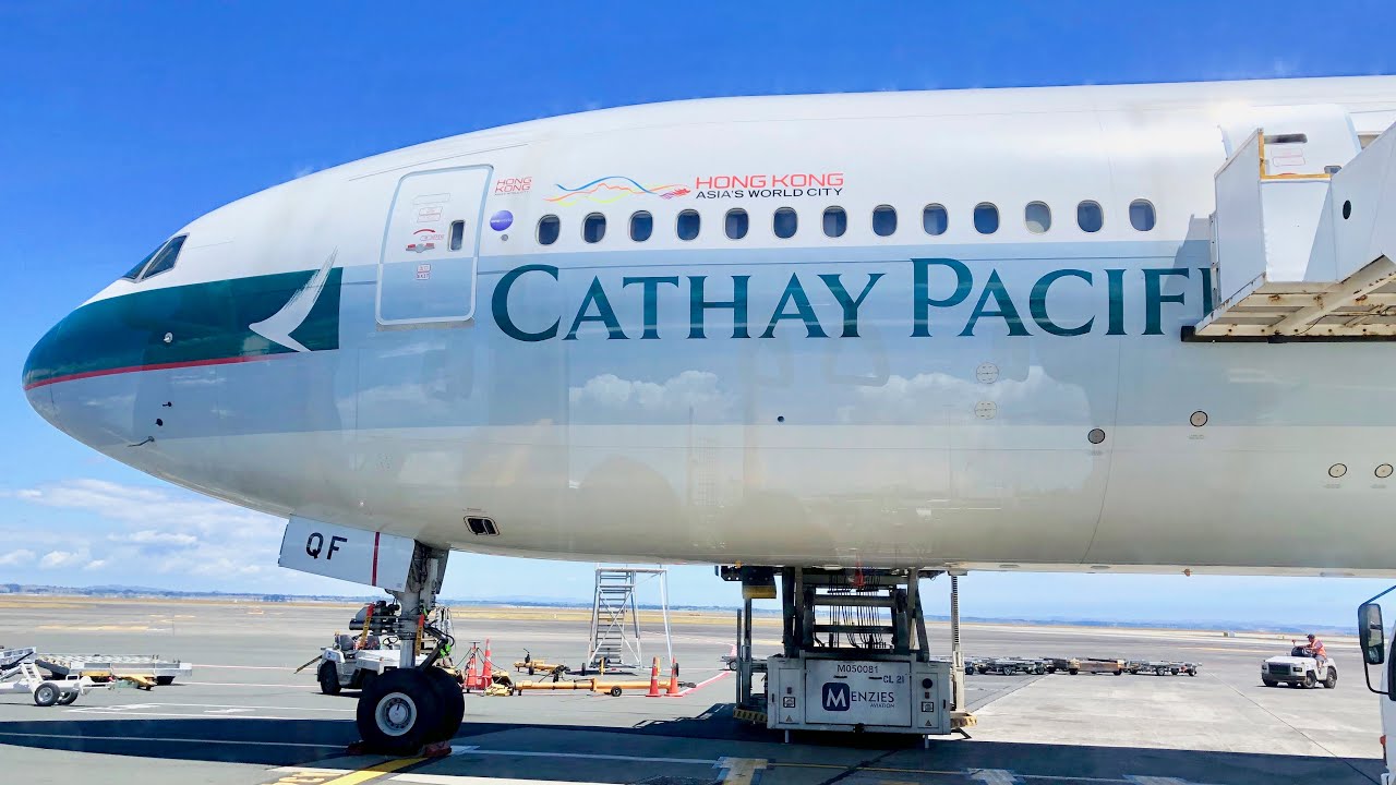 Cathay Pacific 777-300ER Business Class Hong Kong to Auckland CX113 ...