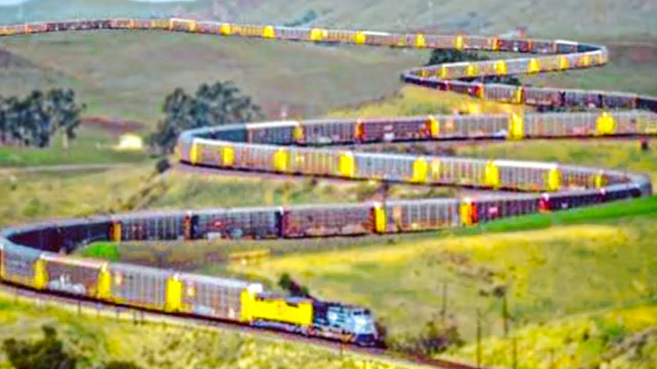 The Largest Trains In The World You Won't Believe - YouTube
