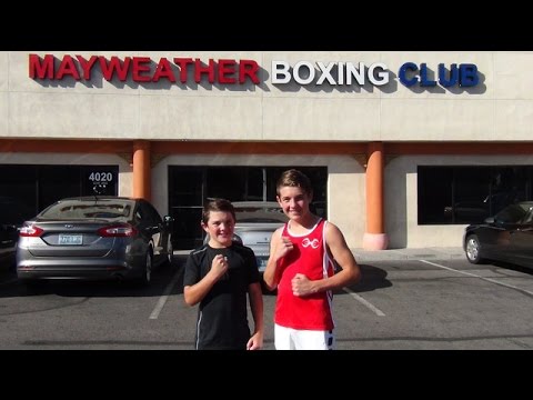 Young Australian brothers training at the Mayweather Boxing Club - YouTube