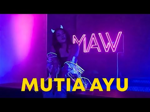 Mutia Ayu - Konco Turu | Dangdut Remix (Official Music Video)