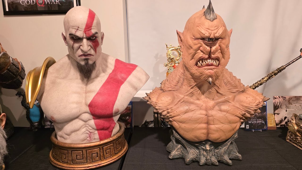 Bluebox Hyper Kratos GOW 3 Life Size Bust Review - YouTube