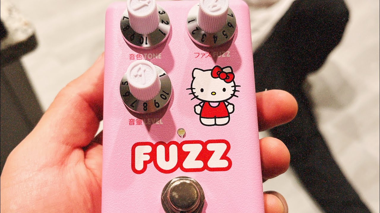 Fender Hello Kitty Fuzz - YouTube