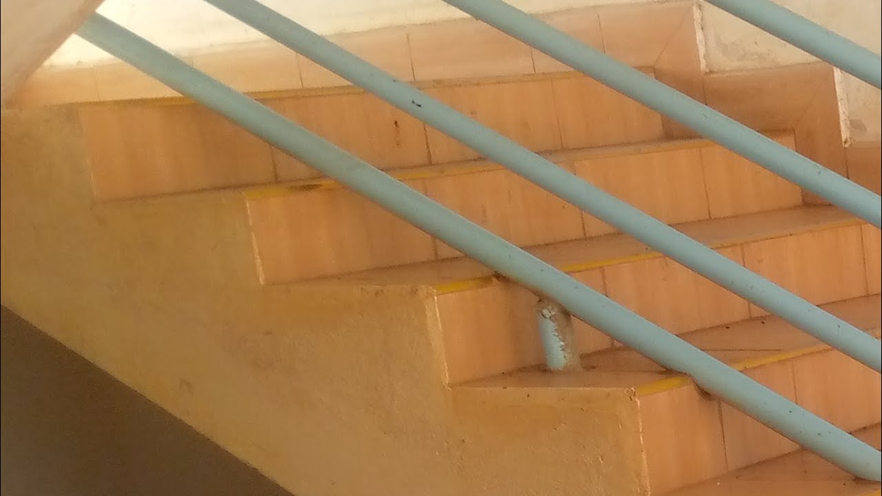 Taking Off Staircase ( Formwork and concrete works) - YouTube