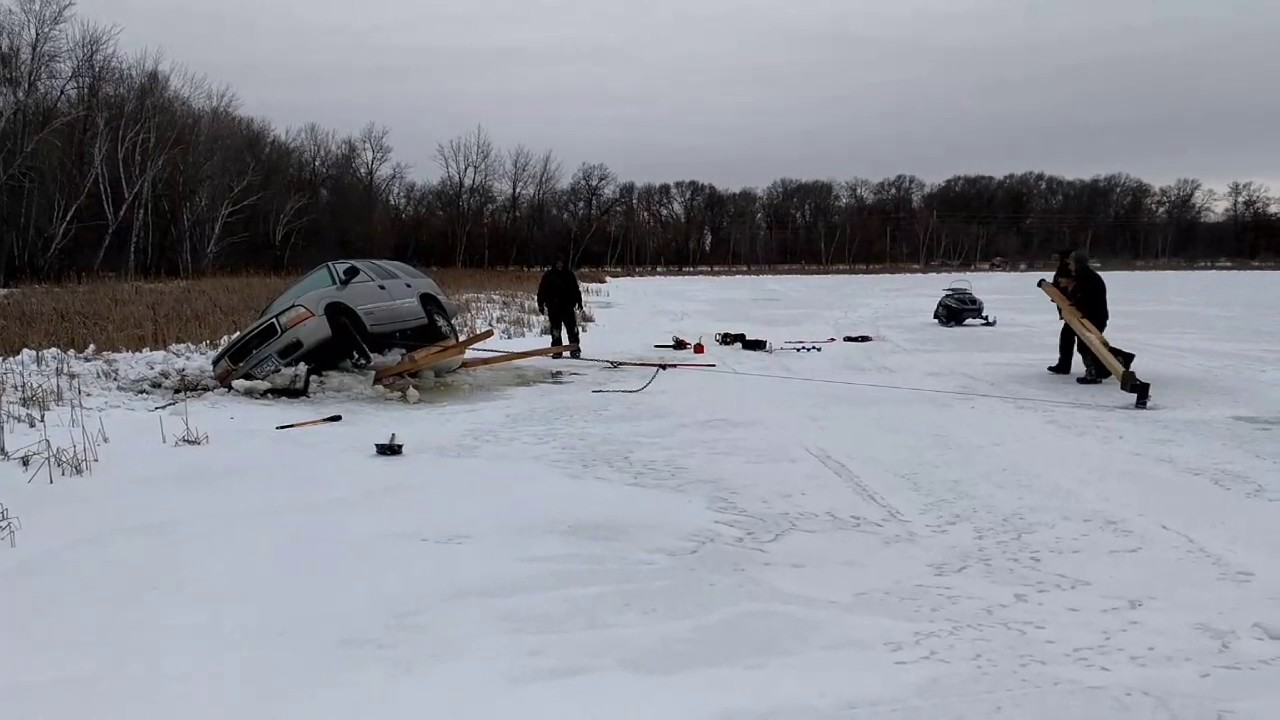 Rescue vehicle through the ice - YouTube