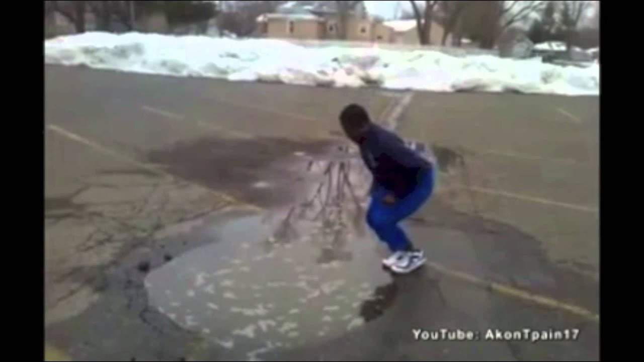 Guy Jumps Into a Puddle - 3-D Style - YouTube