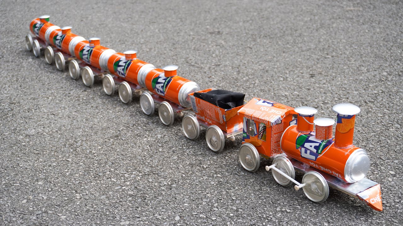 Amazing Steam Train from Fanta cans - YouTube