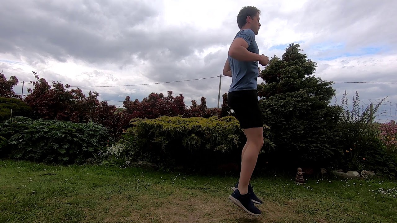 TheLakesCoach - Square Jumps - YouTube