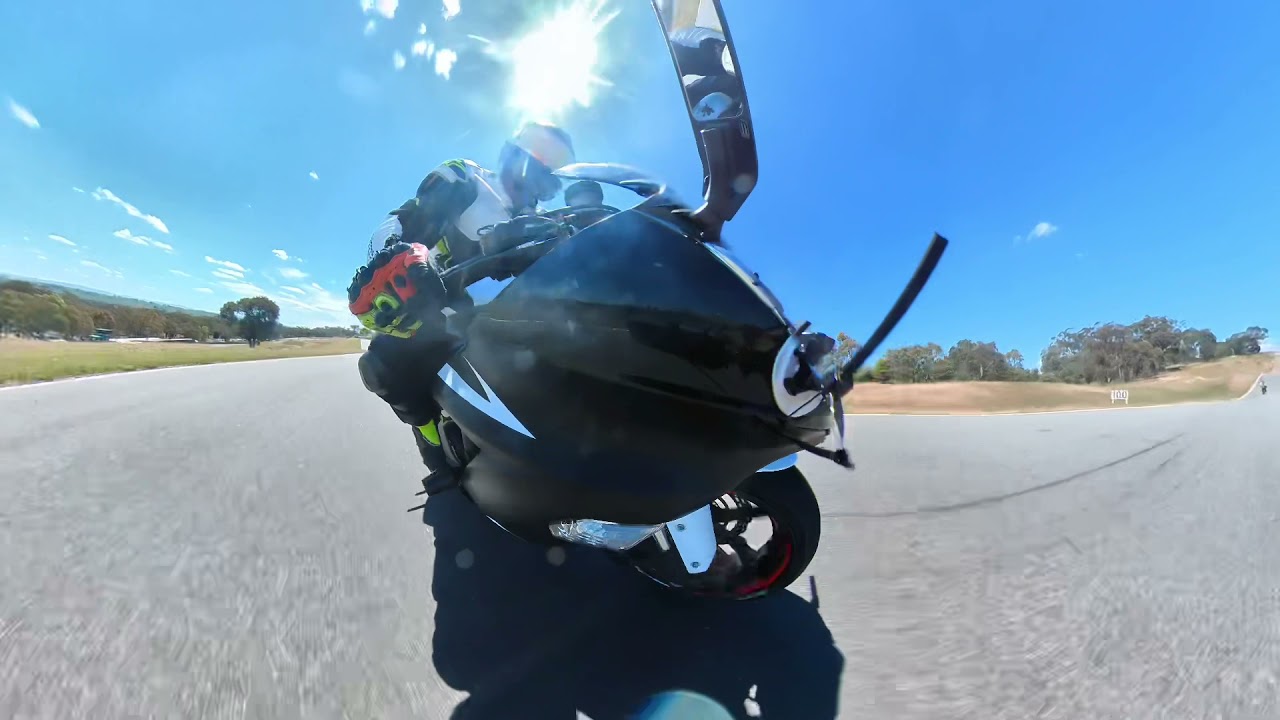 Broadford race track practice ! - YouTube