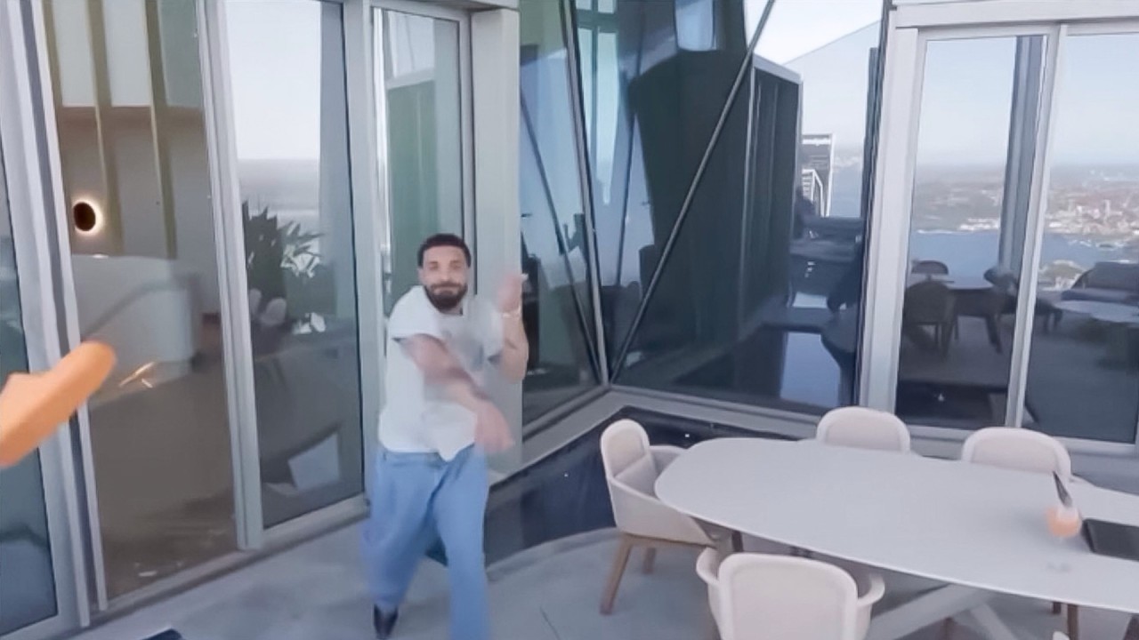 Drake vs Drone - YouTube