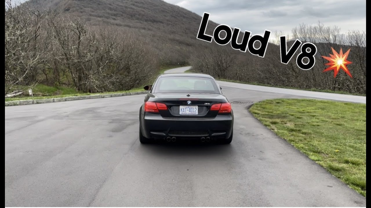 BMW M3 Muffler Delete!! Screaming V8 Sounds!! - YouTube