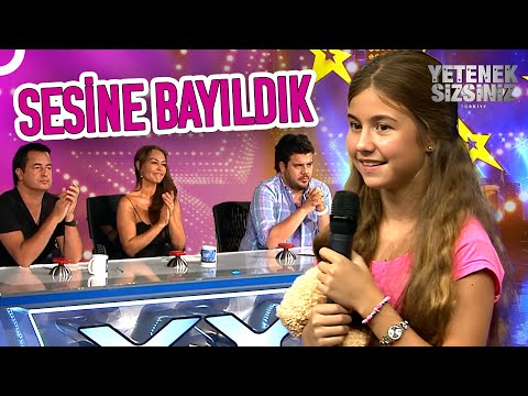 Sesiyle Hülya Avşar'ı Kendine Hayran Bıraktı | Yetenek Sizsiniz Türkiye