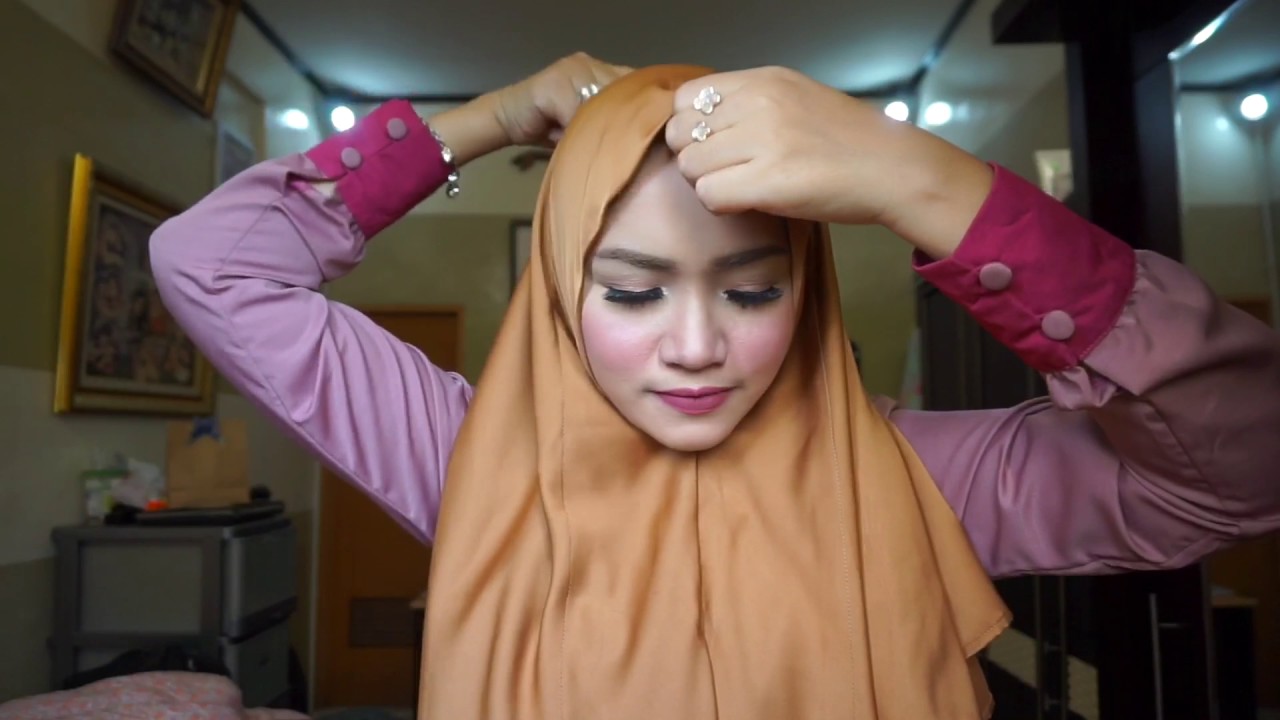 3 Simple Tutorial Hijab Instan - YouTube