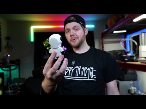 24kt Gold Tiny Astronaut 👩‍🚀🚀 Model By ZOU3D - YouTube