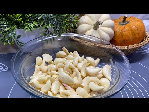 SARIMSAĞI BU ŞEKİLDE AYLARCA SAKLAYIN/AŞIRI PRATİK ELİNİN ALTINDA HER YEMEKTE KULLAN/mutfakta eltile