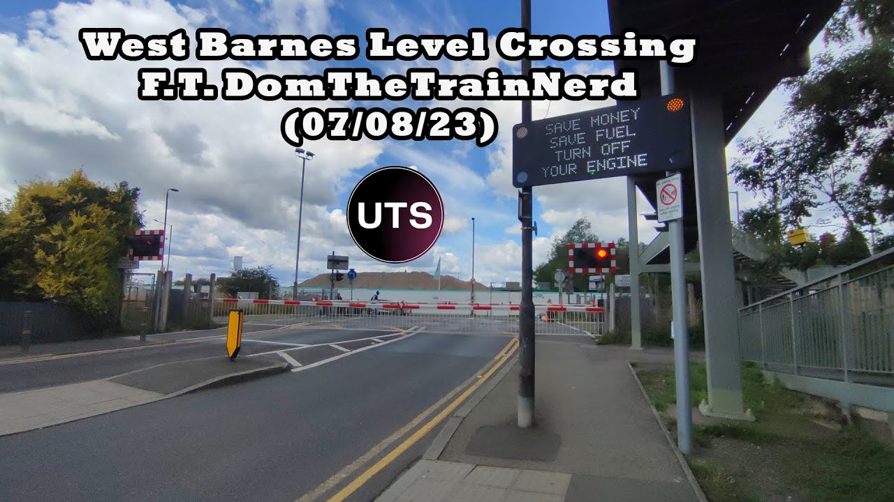 West Barnes Level Crossing Raynes Park Greater London F.T ...