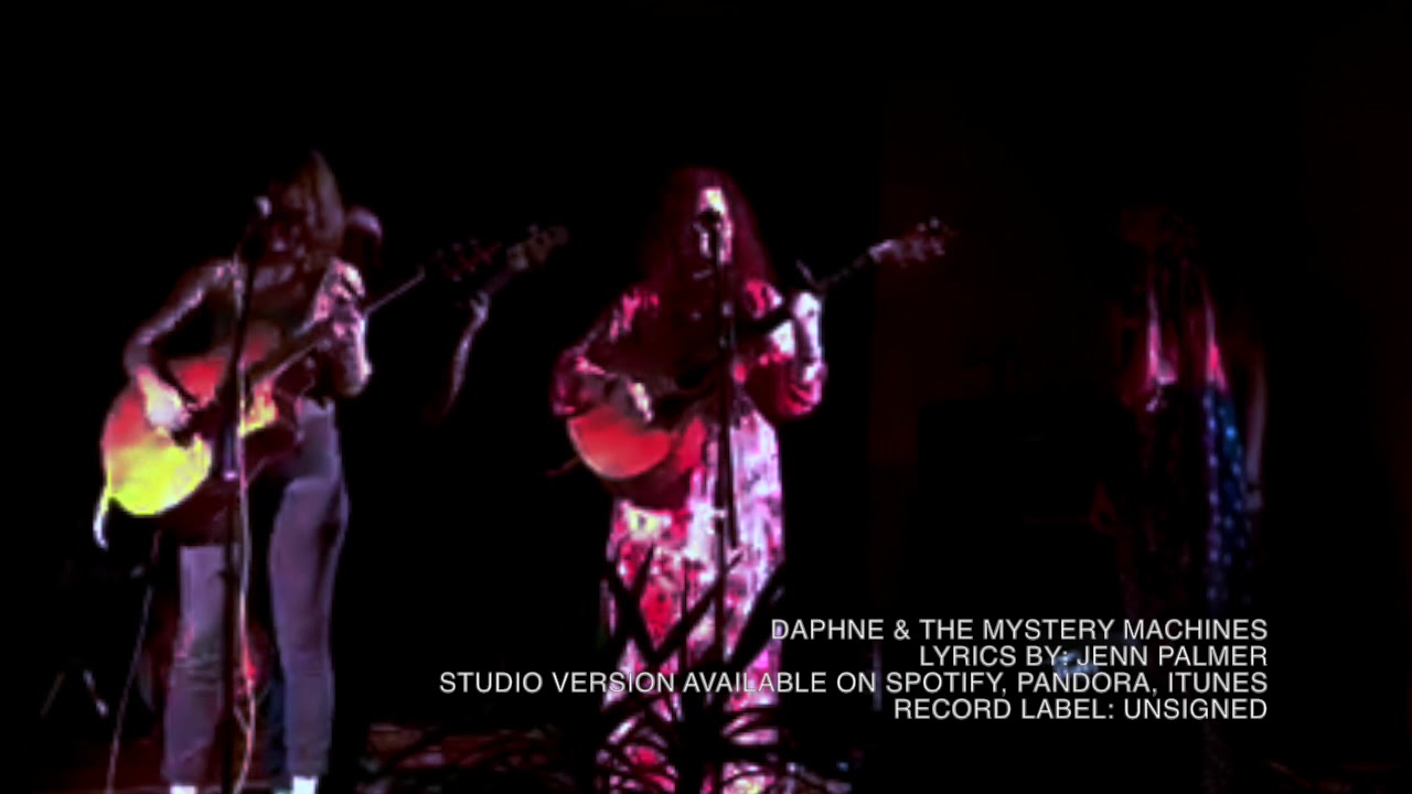"BOOM BOOM" LIVE @ HAY LONG HALL - DAPHNE & THE MYSTERY MACHINES - YouTube
