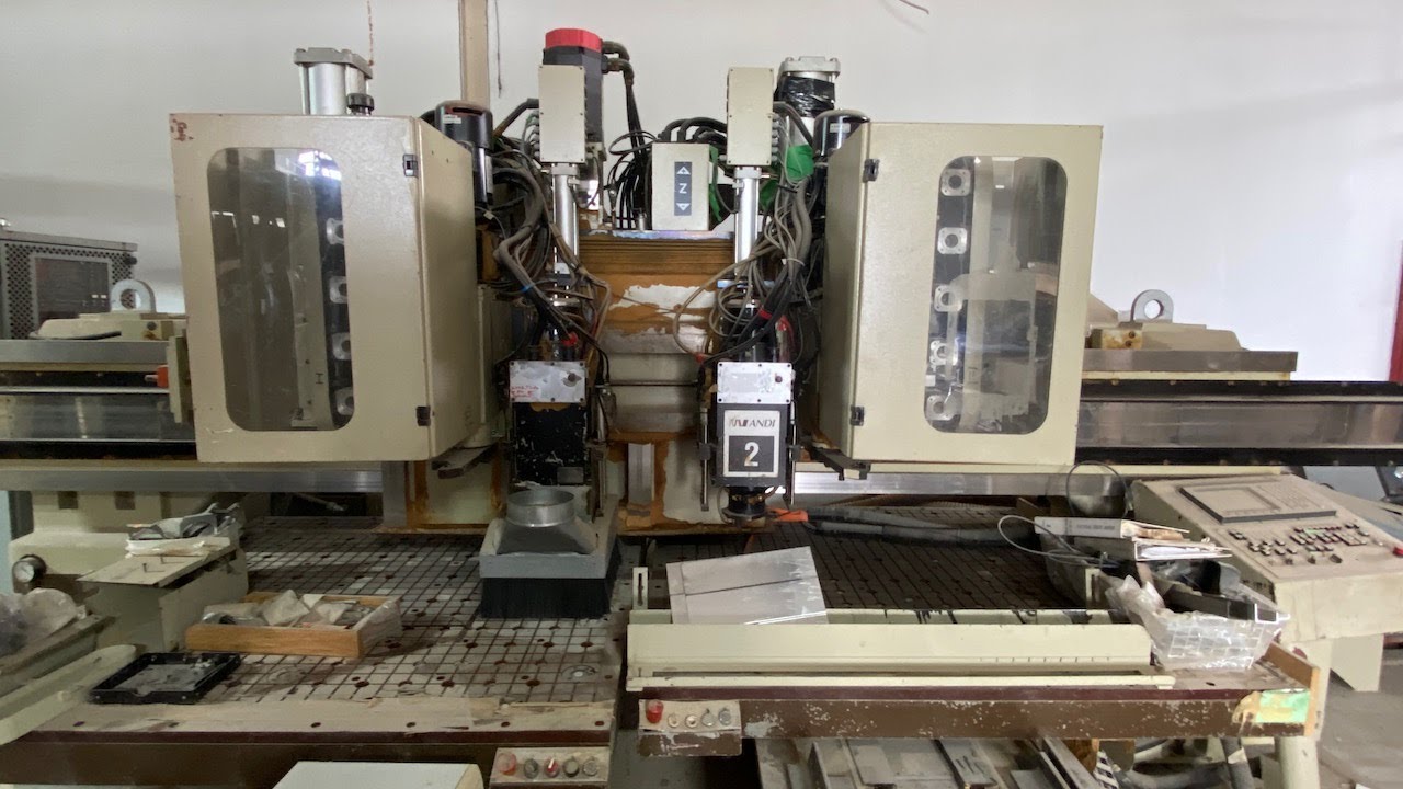 Anderson Exxact DUO/RAN Twin Table CNC Router - YouTube