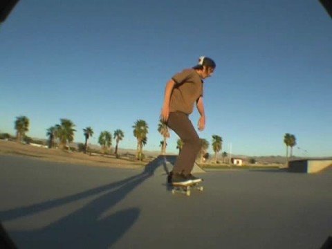 STEVE-O SKATING - YouTube