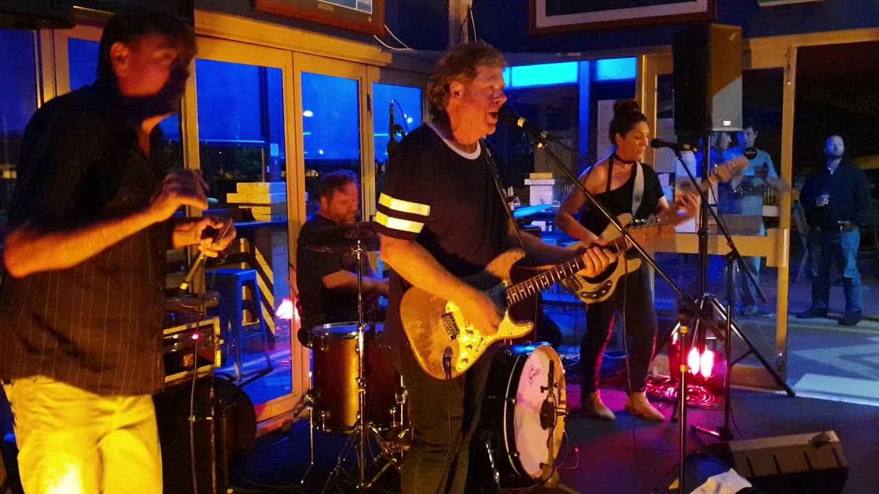 Blue Shaddy in Port Denison - YouTube